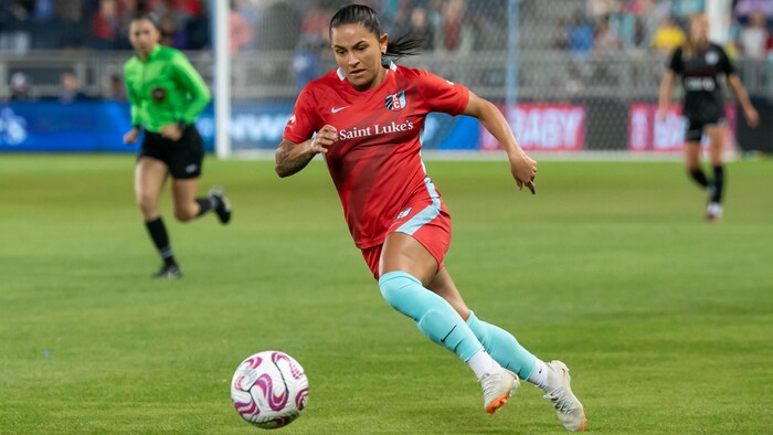 À Kansas City, le soccer féminin avance à fond de train | Radio-Canada