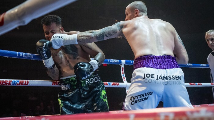 Les boxeurs locaux brillent au Casino du Lac-Leamy | Radio-Canada