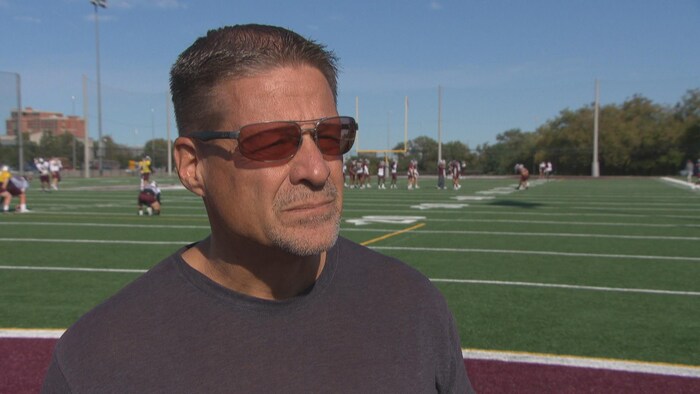Une semaine de deuils pour le programme de football des Gee-Gees d ...