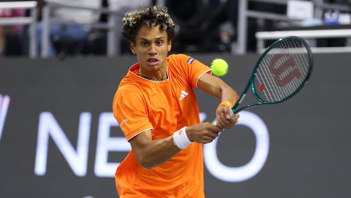 Gabriel Diallo affrontera Félix Auger-Aliassime au 3e tour à Indian ...