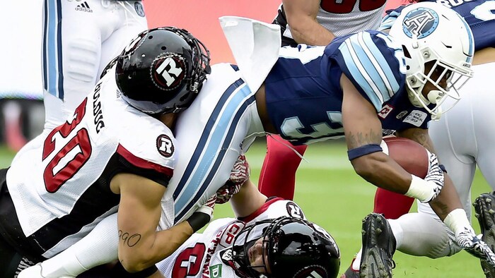 Jean-Philippe Bolduc dans les coulisses de la LCF | Radio-Canada