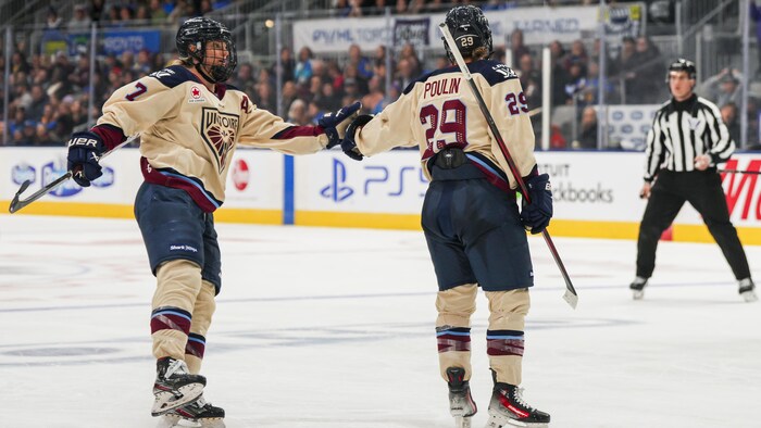 L’identité assumée de Laura Stacey | Radio-Canada