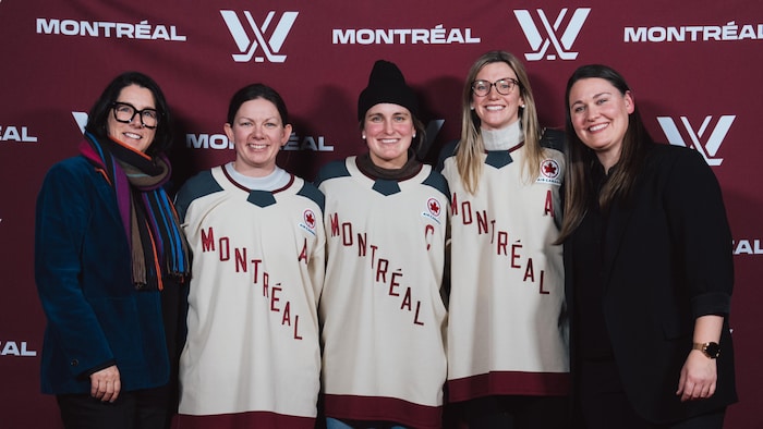 Une année charnière pour le hockey féminin | Radio-Canada