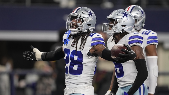 Les Cowboys renversent les Colts avec 33 points au quatrième quart ...