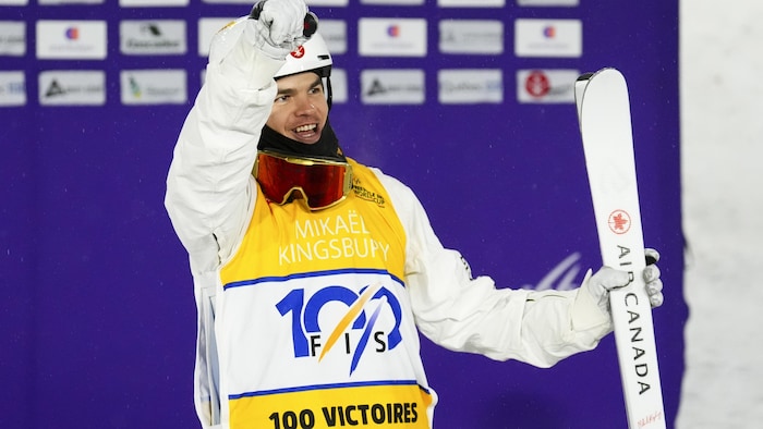 Une 100e victoire sous la pluie pour Mikaël Kingsbury à Val Saint-Côme ...