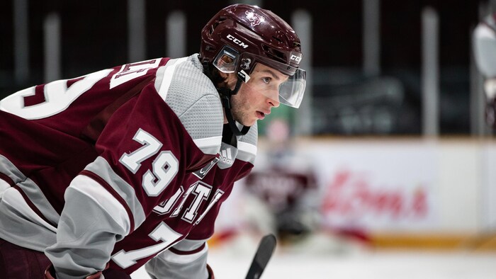 Plus de 700 jours sans match, le parcours de Nicolas Ouellet avec les ...