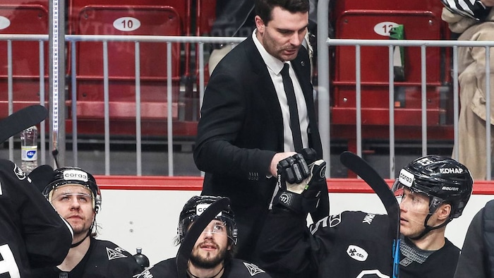 Entraîneur-chef d’un jour, Raphaël-Pier Richer marque l’histoire de la ...