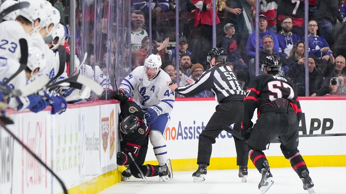 Morgan Rielly est suspendu pour 5 matchs | Radio-Canada Morgan Rielly est suspendu pour 5 matchs | Radio-Canada