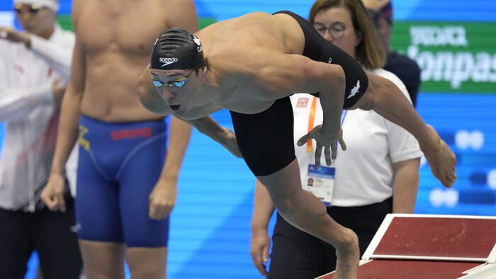 Le nageur canadien Ruslan Gaziev suspendu pour avoir violé les règles ...