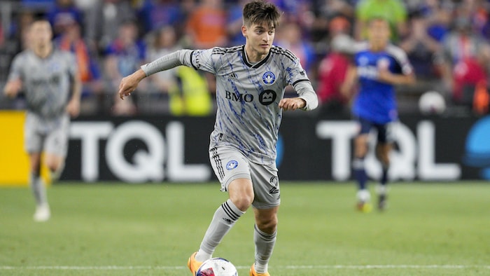 « Un retour à la maison » : Le FC Supra dévoile ses trois premiers ...