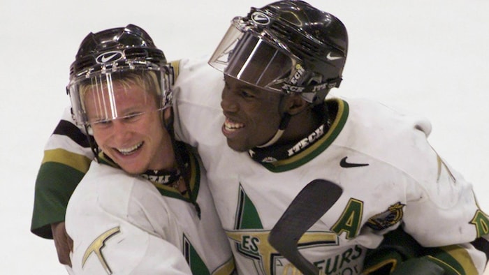 Le 26 mai 2001, Simon Gamache gâchait la fête à Regina | Radio-Canada