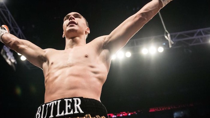 Visé par des accusations criminelles, Steven Butler peut encore boxer ...