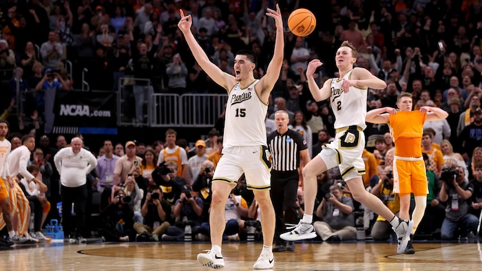 Zach Edey et Purdue dans le carré d’as au March Madness | Radio-Canada