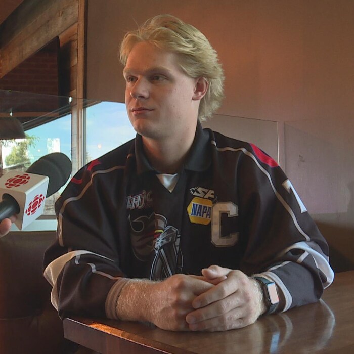 Amener les Flames de Gatineau au sommet : le projet de Carl Robillard ...