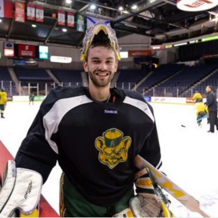 Le gardien qui souhaite un « petit » malheur aux gardiens des Oilers ...