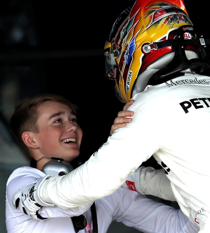 Hamilton maîtrise tout, Stroll 16e à Silverstone | Radio-Canada