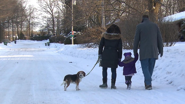 Gilbert Delorme, de défenseur à famille d’accueil | Radio-Canada