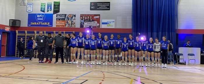 Volleyball féminin : les Griffons remportent le bronze à la maison ...
