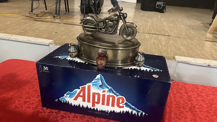 Last call pour Cayouche à Maisonnette | Radio-Canada