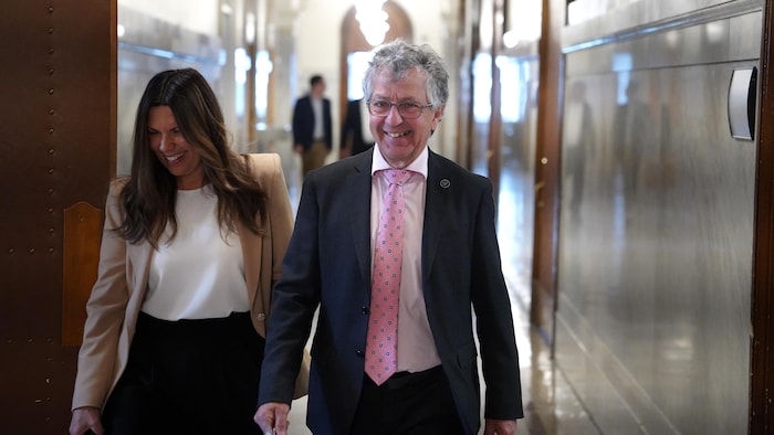 Le député de Rouyn-Noranda–Témiscamingue déménage en Estrie | Radio-Canada