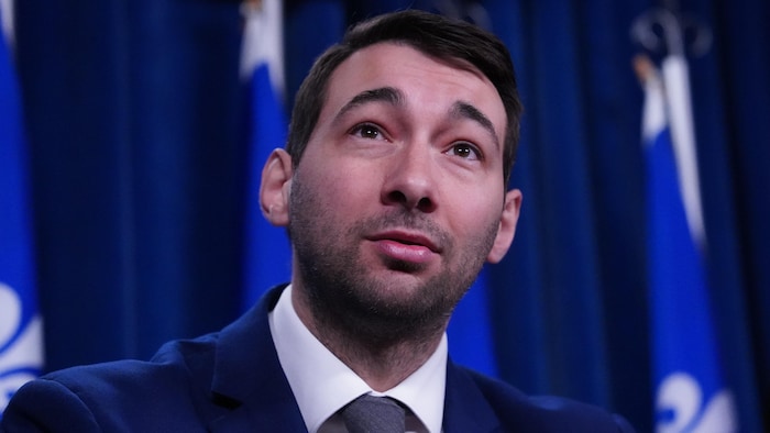 Ruba Ghazal veut faire entériner son orientation protravailleurs par ...