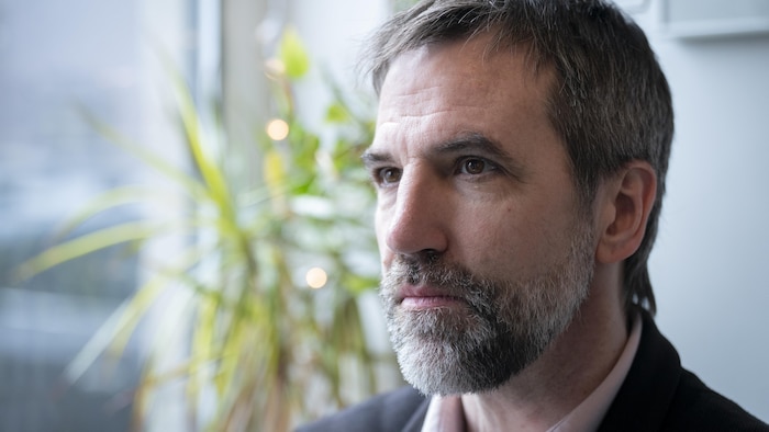 Steven Guilbeault quitte le Cabinet Carney | Radio-Canada