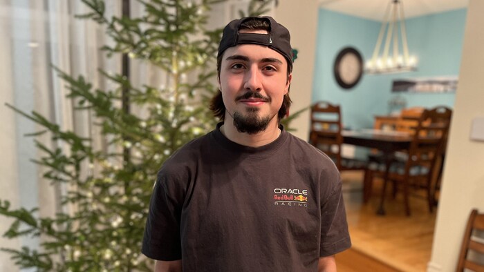 Danielle Dionne, la « deuxième mère » du hockeyeur Maxime Coursol ...