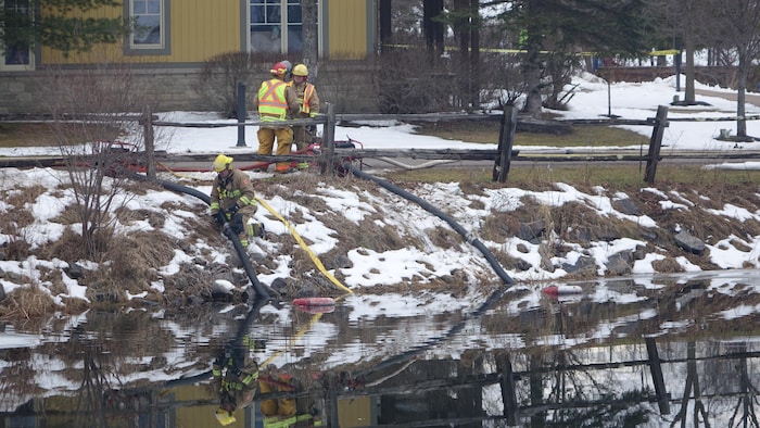 Un incendie force la fermeture de la station de ski Calabogie Peaks ...