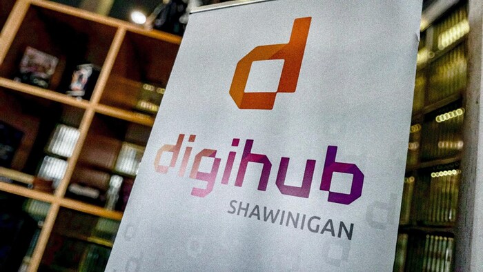 Aide financière de près de 475 000 $ pour DigiHub Shawinigan | Radio-Canada
