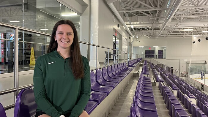 Une Sherbrookoise écrit une page de l’histoire du hockey féminin ...