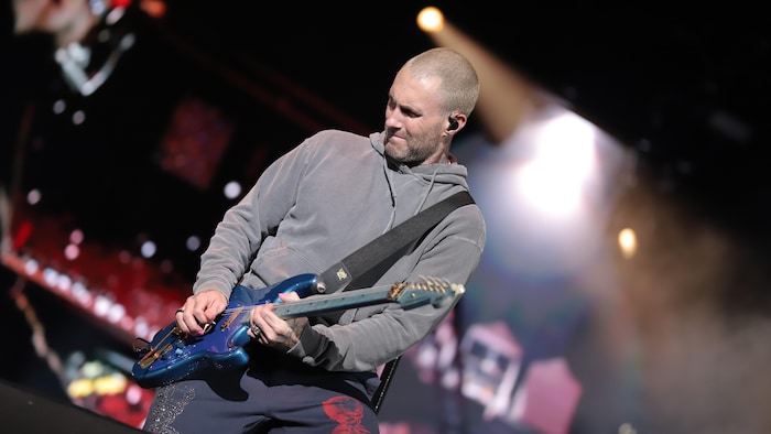 Maroon 5 : un enchaînement de succès du début à la fin | Radio-Canada