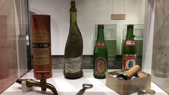 Une exposition sur l’histoire de l’alcool s’arrête à Moncton | Radio-Canada