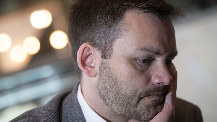 Un homme arrêté pour avoir menacé de mort Paul St-Pierre Plamondon ...