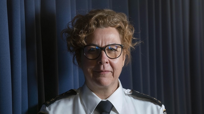 Sophie Roy, nouvelle directrice générale du SPVM, confiante devant les ...