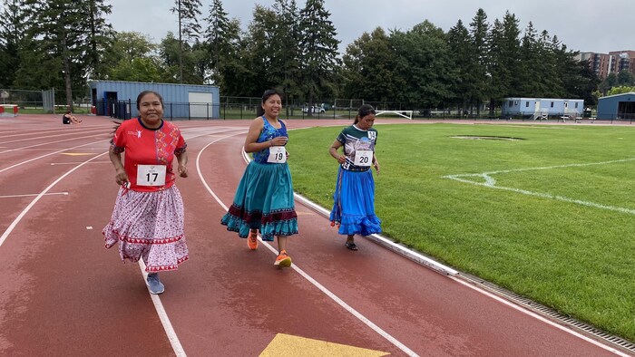 [Reportaje] Atletas rarámuris de México compiten en Canadá en los ...