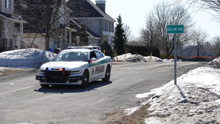 Coups de feu tirés sur la maison de Tony Accurso à Deux-Montagnes ...