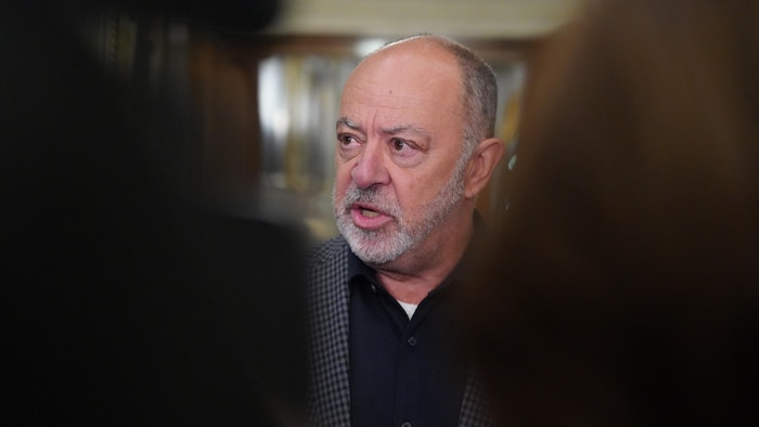 Christian Dubé veut que 1,2 million de patients soient pris en charge ...