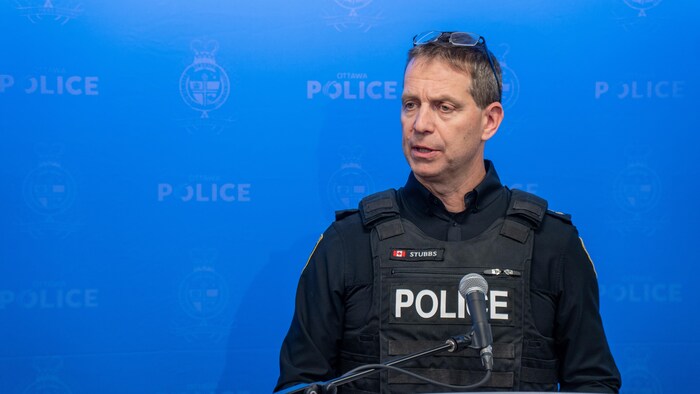 Un nouveau modèle de structure pour la police d’Ottawa | Radio-Canada