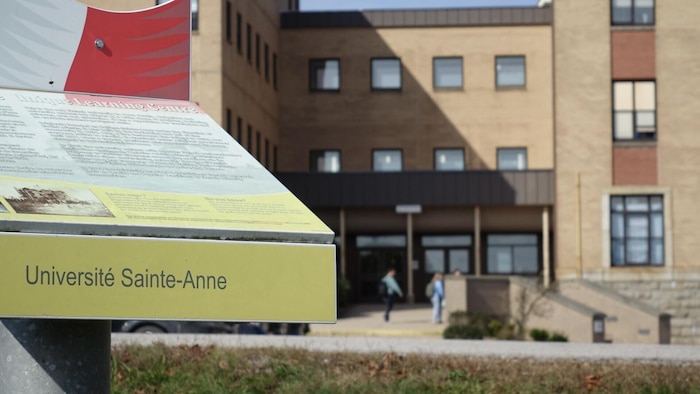 L’Université Sainte-Anne se dote d’une nouvelle politique sur les ...