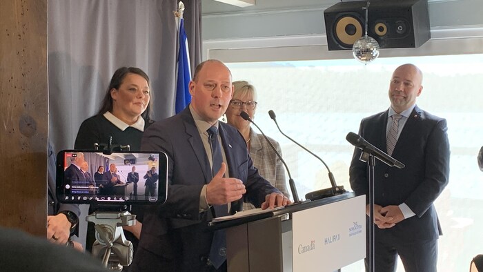 L’abandon de la loi sur la protection du littoral place les ...