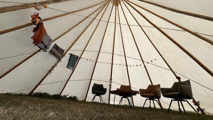 S’enivrer par la musique au festival sans alcool Innu Nikamu | Radio-Canada