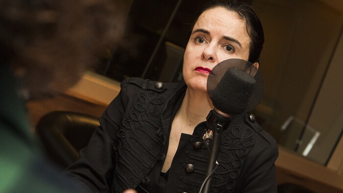 Amélie Nothomb ajoute une pierre à sa légende japonaise avec une série ...