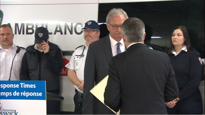 Cinq choses à surveiller dans la révision de la Loi sur les langues ...