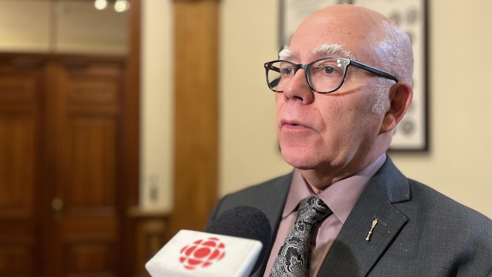 Certains sans-abris ne veulent pas quitter la rue, déclare Blaine Higgs ...