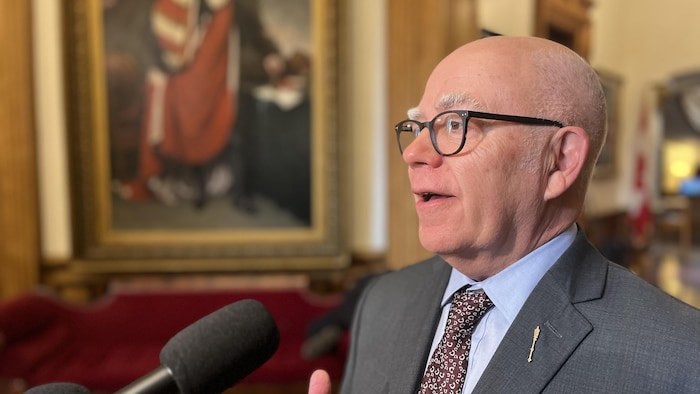 Un an plus tard, toujours pas de réponse au rapport sur le racisme ...