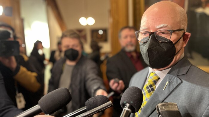 Élections partielles au NB : Higgs se plaint du parti pris des ...