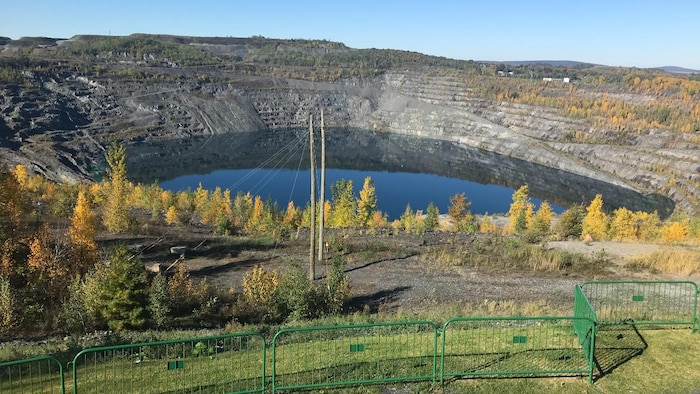 Les terrains de la mine Jeffrey seront réhabilités | Radio-Canada
