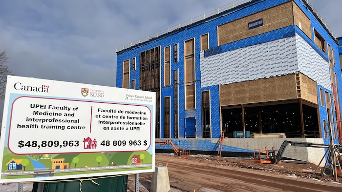50 médecins doivent être recrutés pour soutenir la nouvelle faculté de ...