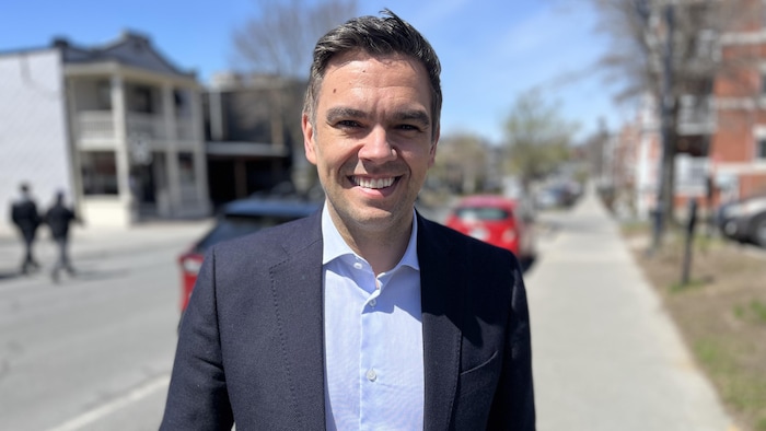 « C’est le temps de s’unir » : Charles Milliard poursuit son chemin au ...