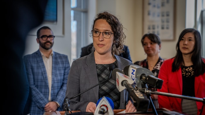 C’est aussi la rentrée pour la mairesse Évelyne Beaudin et les élus ...